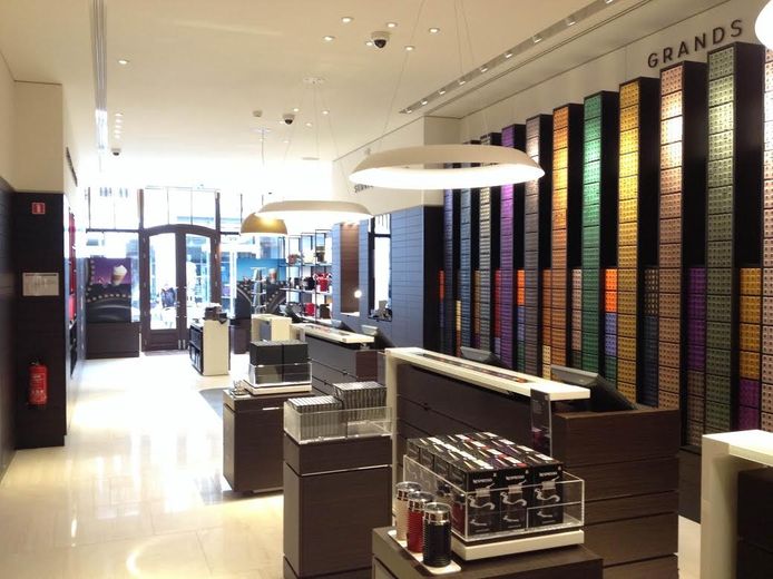 Nespresso gebruikt de Sint-Jan en dus wil de kerk koffie komen drinken ...