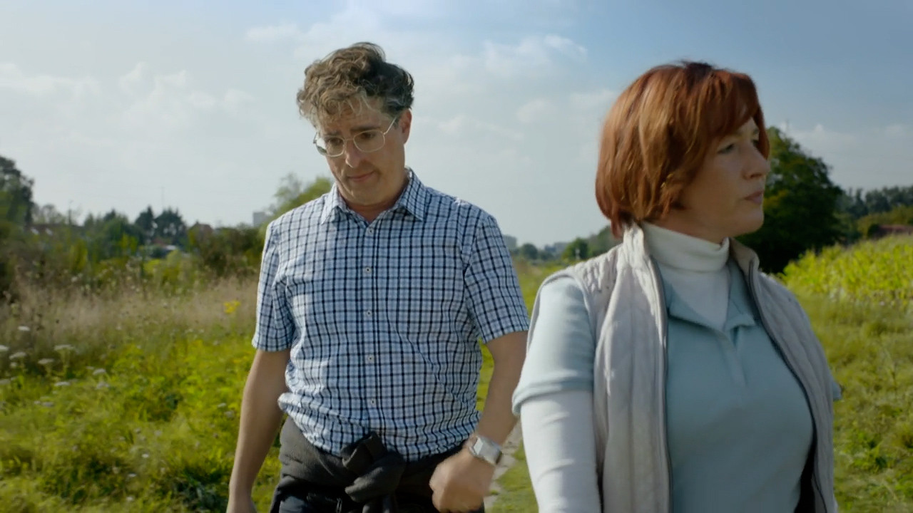 De tantes uit ‘Nonkels’: Isabelle Van Hecke en Emilie De Roo. “Het ...