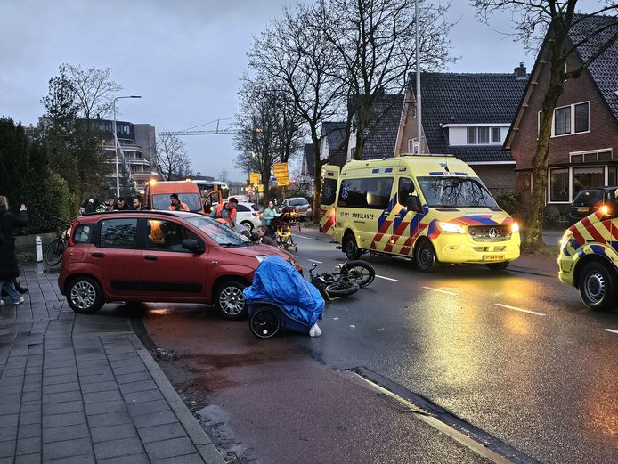 Fatbike en auto botsen op elkaar: twee slachtoffers naar het ziekenhuis | 112 nieuws Ede ...