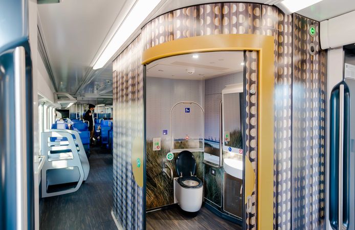 Nieuwste NS-trein kan 200 per uur en rijdt vandaag voor het eerst ...