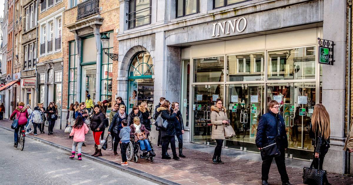 Galeria INNO staat te koop, wat betekent dat voor vestiging in Brugge ...