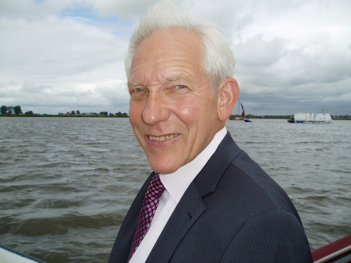 Bert van Marle (1942-2022) overleden: als hij het niet in de winkel had, was het nérgens te ...