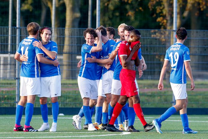 Hercules ontvangt Speelziek en DVSU doet weer een gooi naar eerste ...