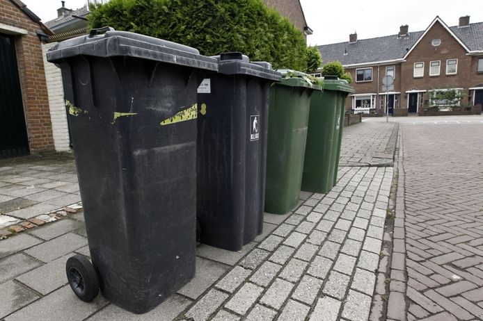 Container zonder chip aan straat gezet? Die wordt niet meer geleegd ...