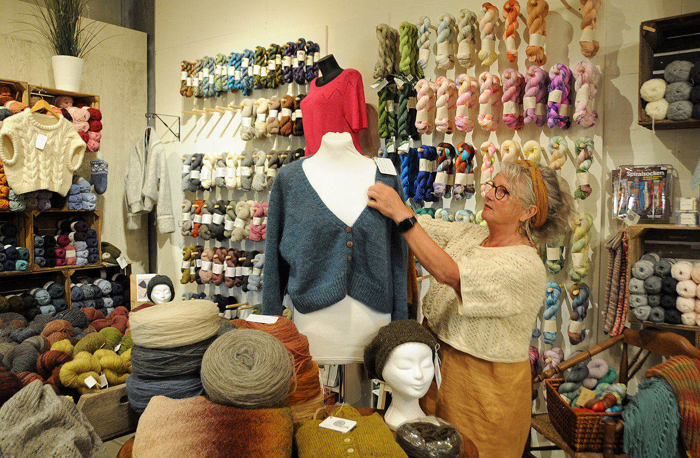 Een klassiek verhaal: hoe Monique Dalebout van haar breihobby een ...