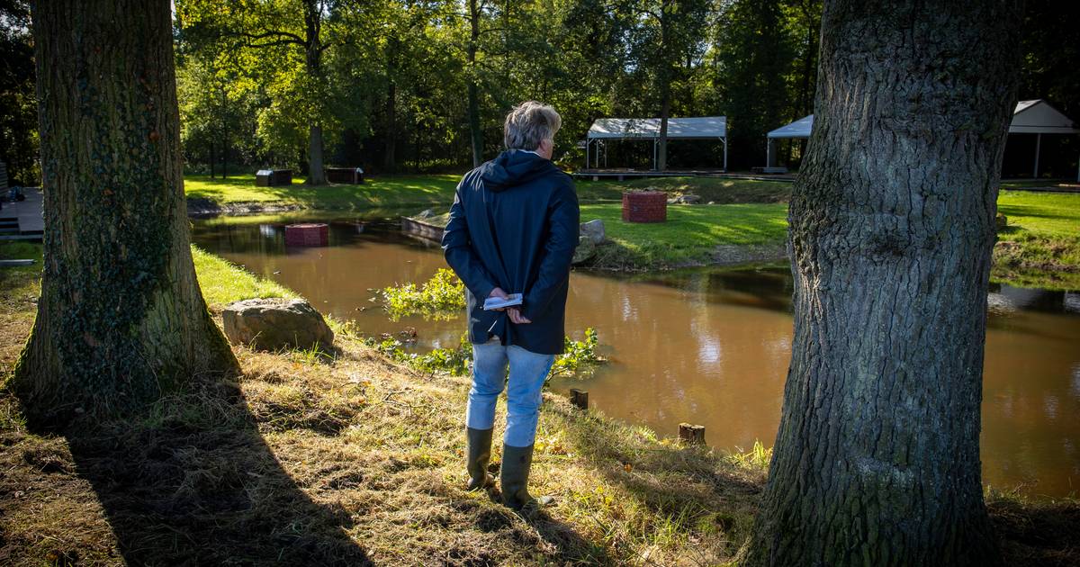VIP-paviljoen ultieme hotspot Military: kost een paar centen, heb je ...
