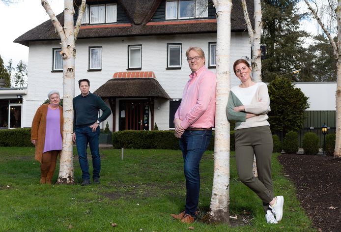 Afscheid nemen en een nieuw begin: hotel De Witte Berken in Epe is ...