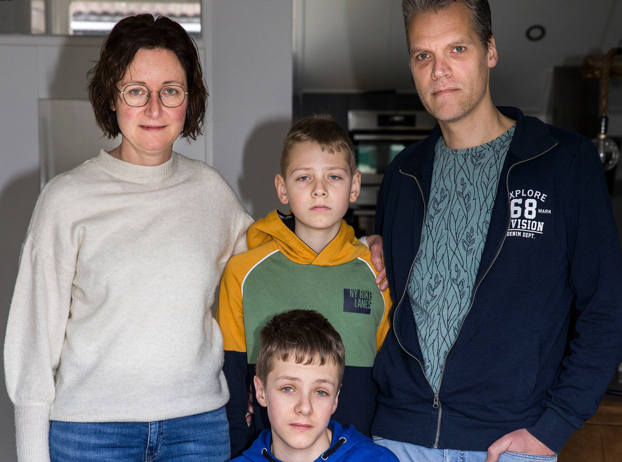 Ruben (13) kreeg milde corona, maar sindsdien kan hij niets meer: ‘Hij ...