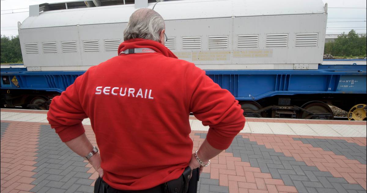Les agents Securail intégrés à la police des chemins de fer? | Belgique ...