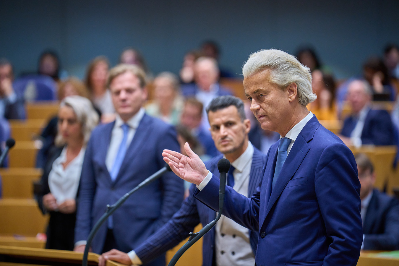 CDA en VVD in Limburg niet tegen coalitie met PVV | Foto | hln.be CDA en VVD in Limburg niet tegen coalitie met PVV | Foto | hln.be