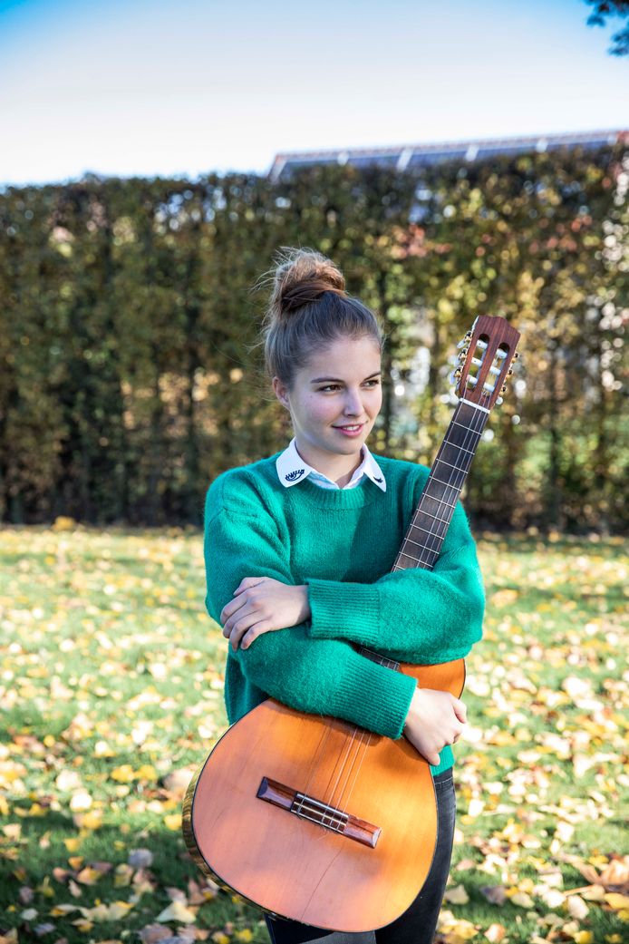 “Het begon allemaal met de gitaar van Peter Van Laet” | Alken | hln.be