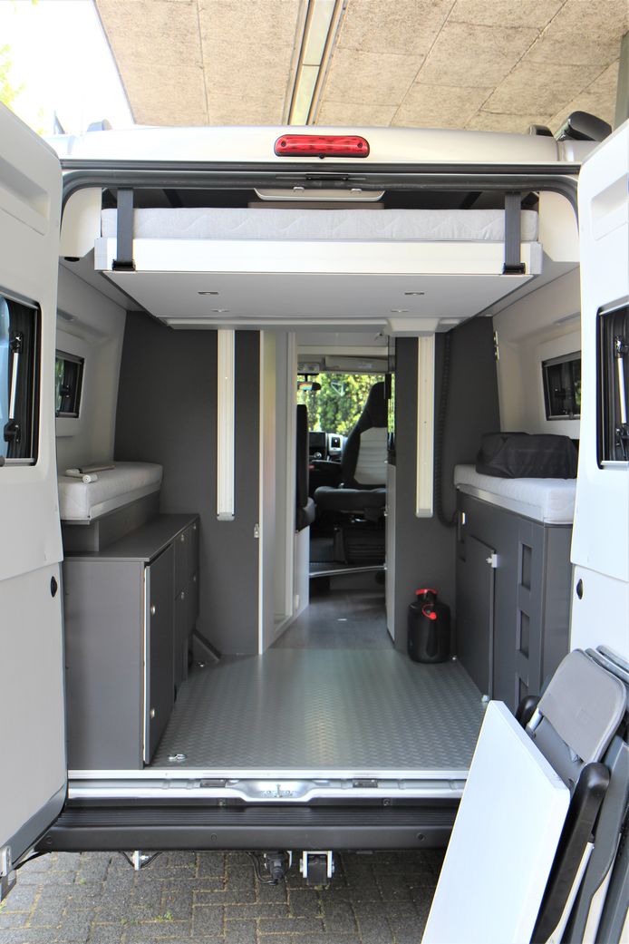 De buscamper is cooler dan ooit: compact is wel zo handig | Campers ...