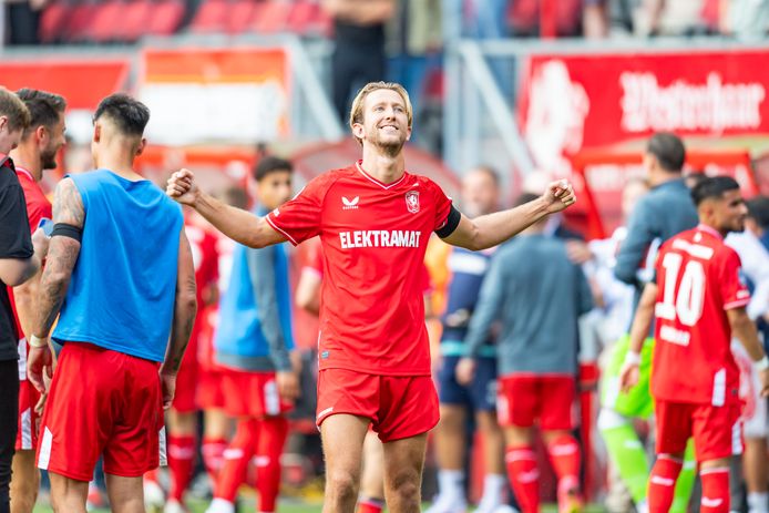 Michel Vlap en Michal Sadílek uitblinkers bij FC Twente in Elftal van de Week, ook PSV en ...