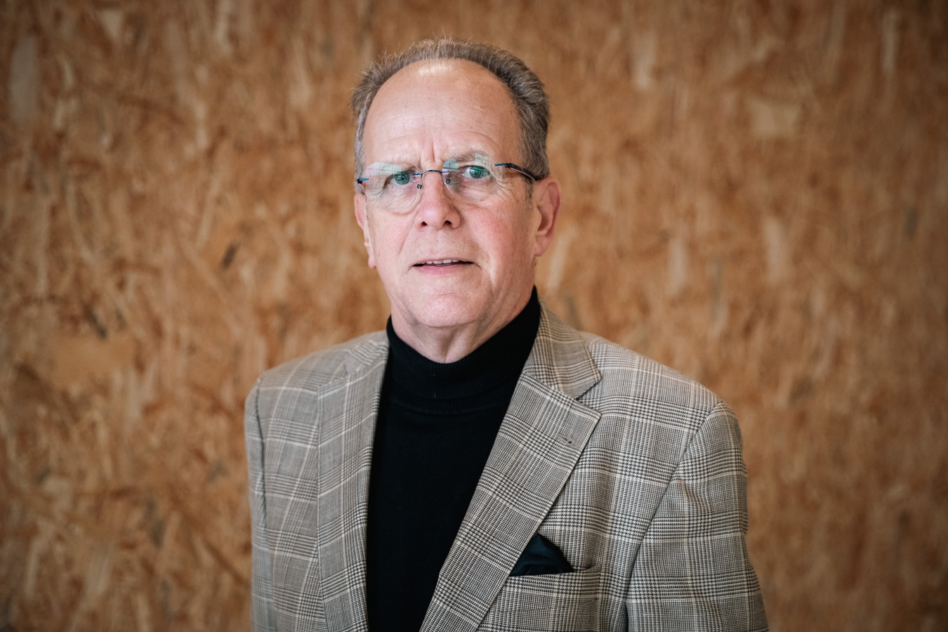 Paul Verhoeven, burgemeester zonder poespas, pakt met dubbel gevoel ...