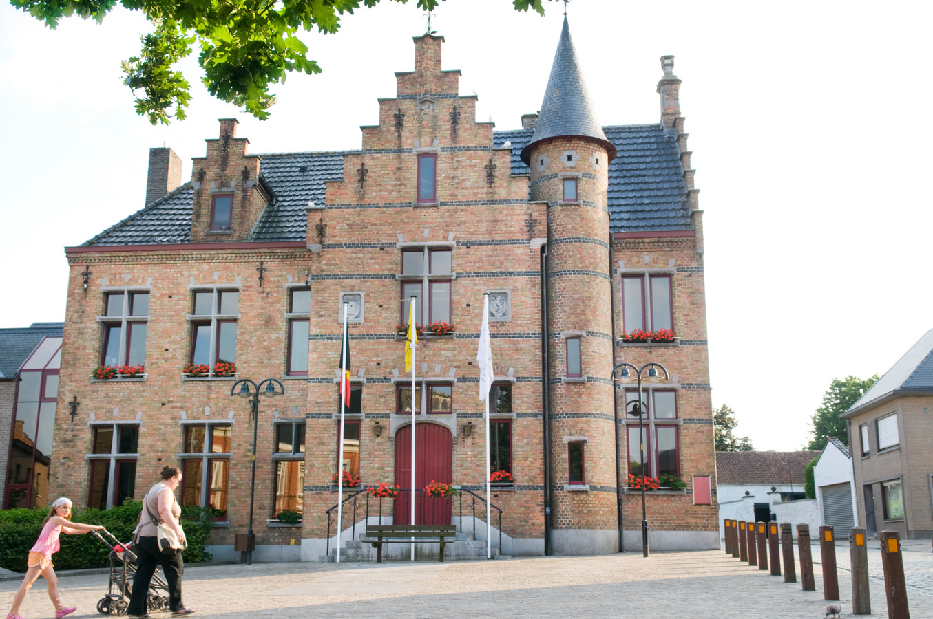 Prijs voor huis in Maarkedal daalt fors | Foto | hln.be