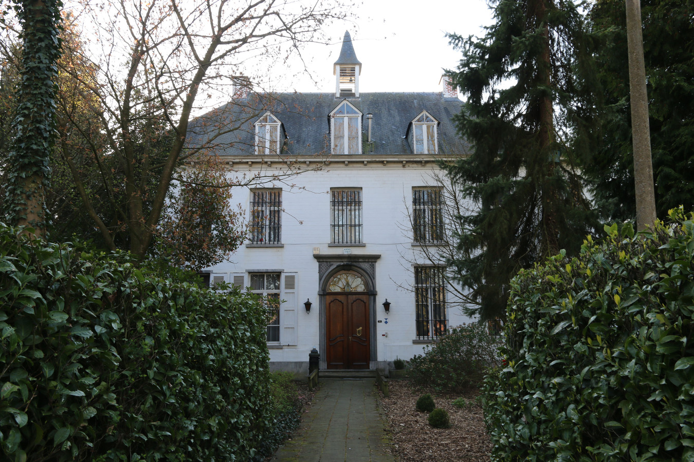 Pastorie blijft nog even zoals ze is, nog geen duidelijkheid over ...