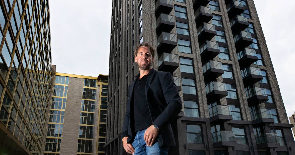 Eigenaar Zjef Bogers doet stapje terug bij Holland2Stay in Eindhoven ...