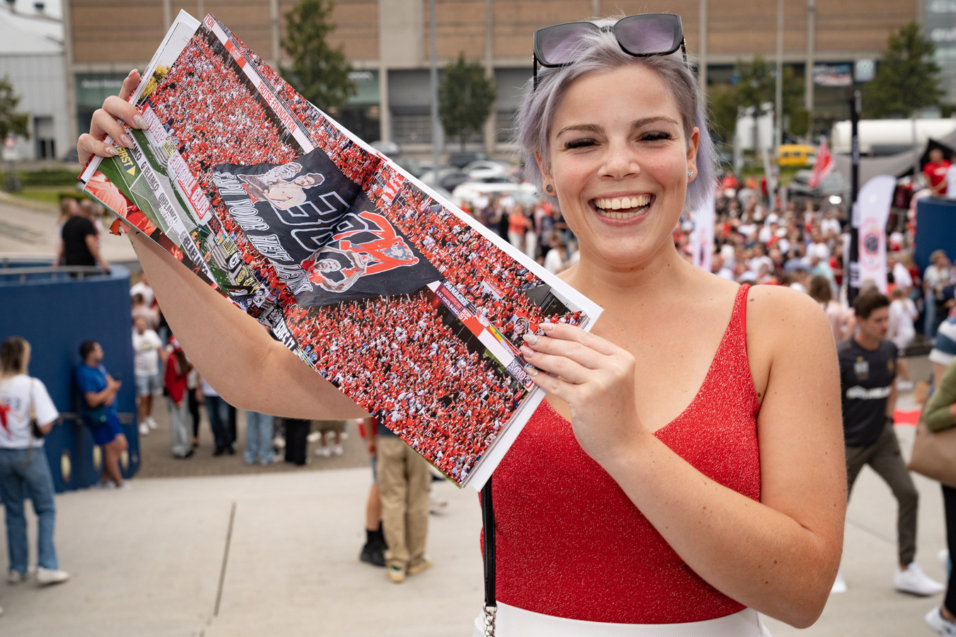 IN BEELD. Rood-witte invasie: Bosuil neemt heel Kinepolis over voor ...