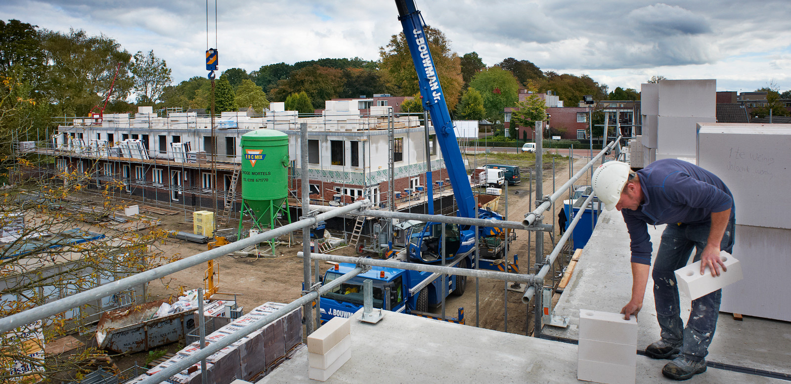 Met z'n allen een eigen woning laten ‘bouwen’? In Elshout komen ...