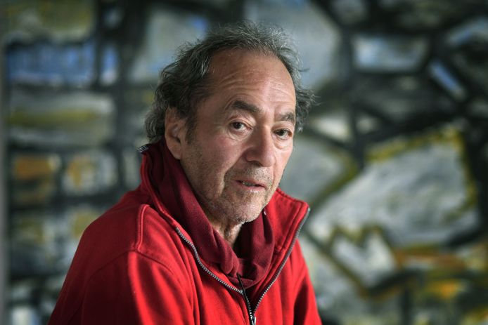 Fred Pollack schildert het gemis van zijn vermoorde ouders van zich af ...