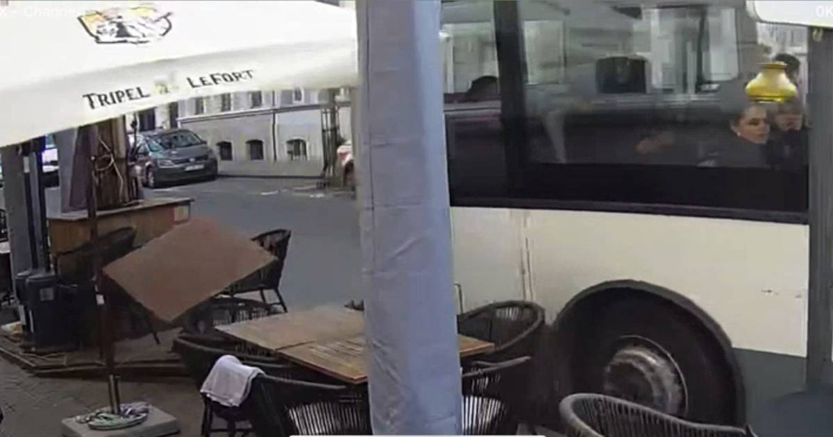 KIJK. Chauffeur De Lijn rijdt terras aan en pleegt vluchtmisdrijf: “Dat ...