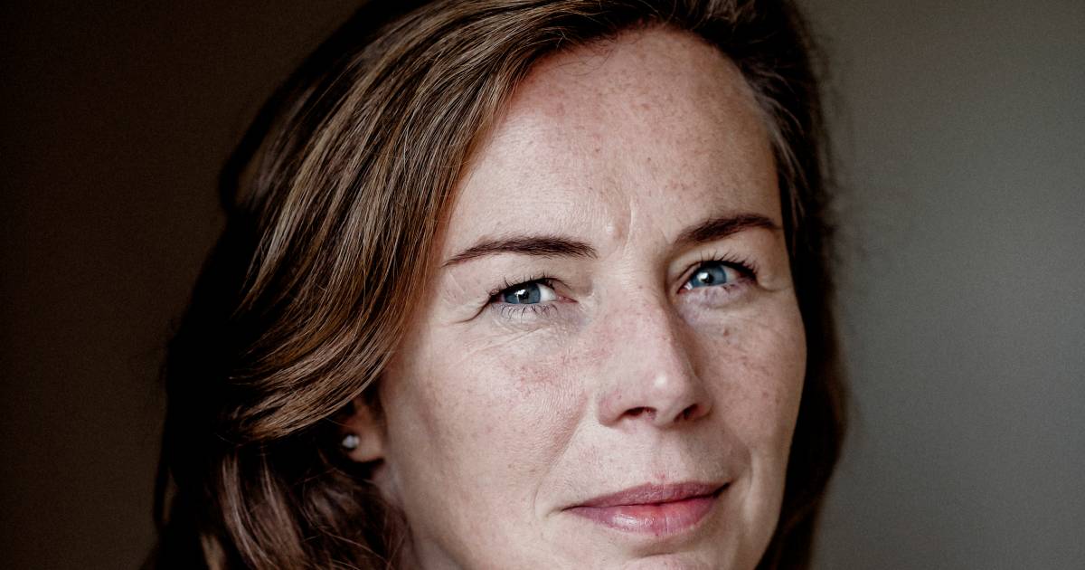 Esther Gerritsen in gesprek over haar nieuwste boek ‘Gebied 19’ in Den ...