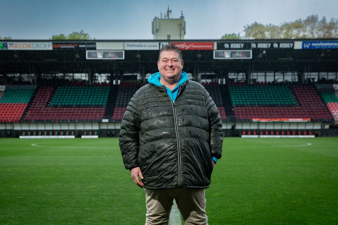 NEC verloor al zijn bekerfinales en superfan Jean (62) was er altijd ...