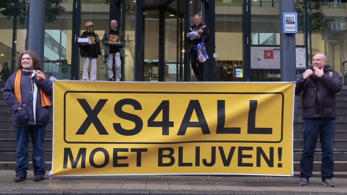 Actiegroep XS4All Moet Blijven lanceert vandaag eigen internetprovider ...