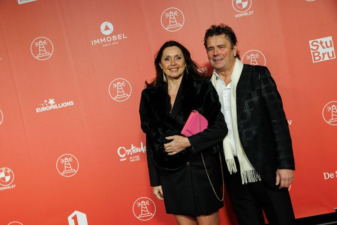 IN BEELD. Van Kevin Janssens tot Eline De Munck: BV’s schitteren op de rode loper van het ...