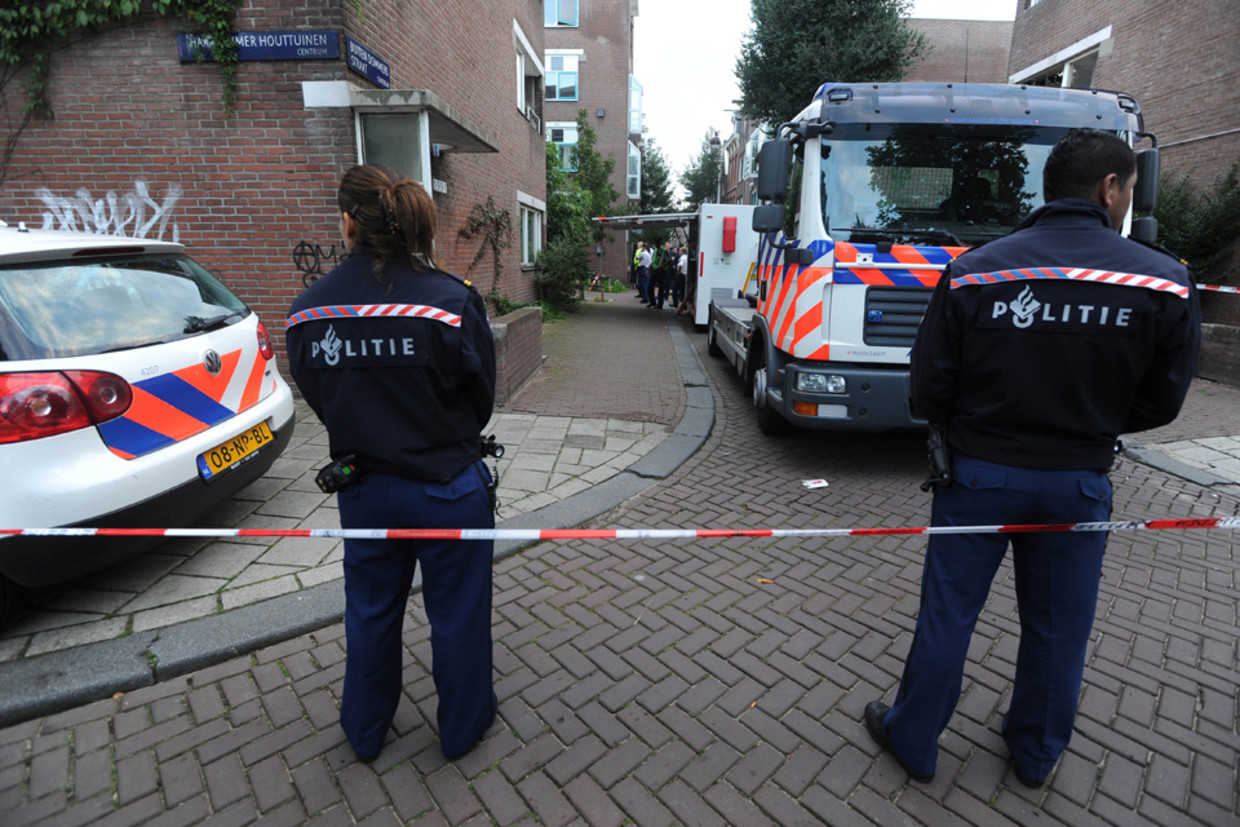 Kamer wil criminele Antillianen terugsturen | De Volkskrant