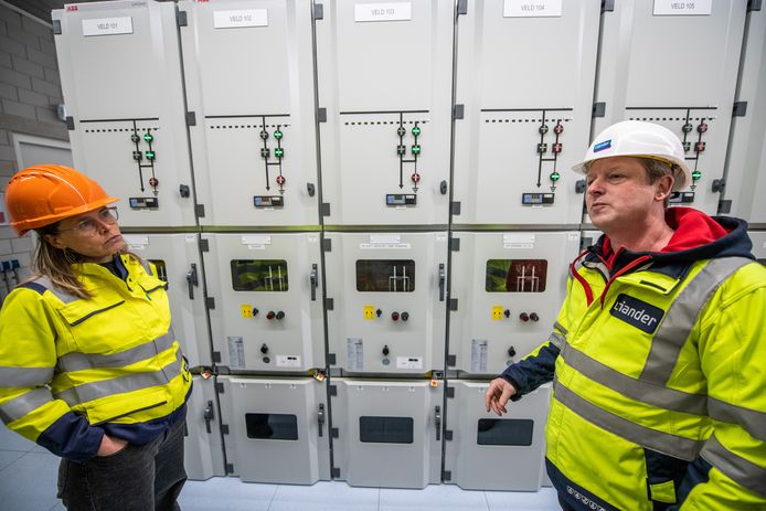 Alphen werkt graag mee aan eigen elektriciteitsnet op ITC-terrein | Alphen aan den Rijn | AD.nl