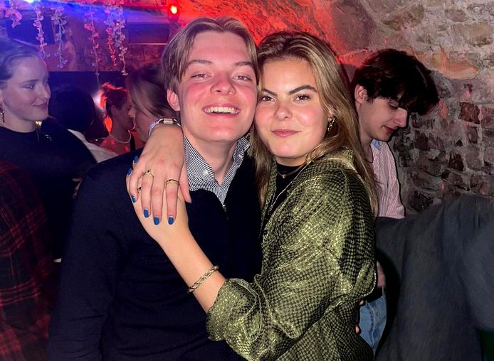 PORTRET. Nichtje en neefje van Willem-Alexander stelen overal de show: maak kennis met Eloise en ...