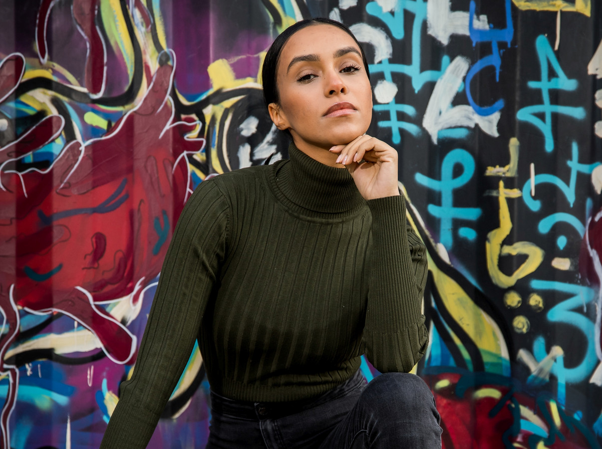 BV-advocaat Omar Souidi wordt nu ook BV-manager: “Met Nora Gharib ...