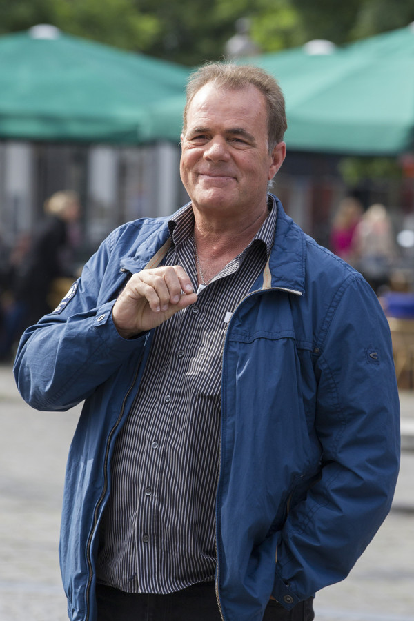 Zo gaat het nog met voormalige kindster 'Heintje' Simons: "De manier ...