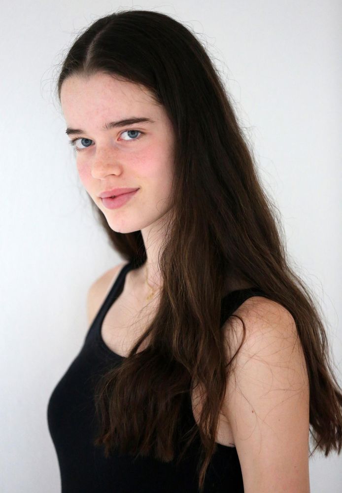 Natasja Dragic (14) van de tennisbaan naar de catwalk | Dordrecht | AD.nl