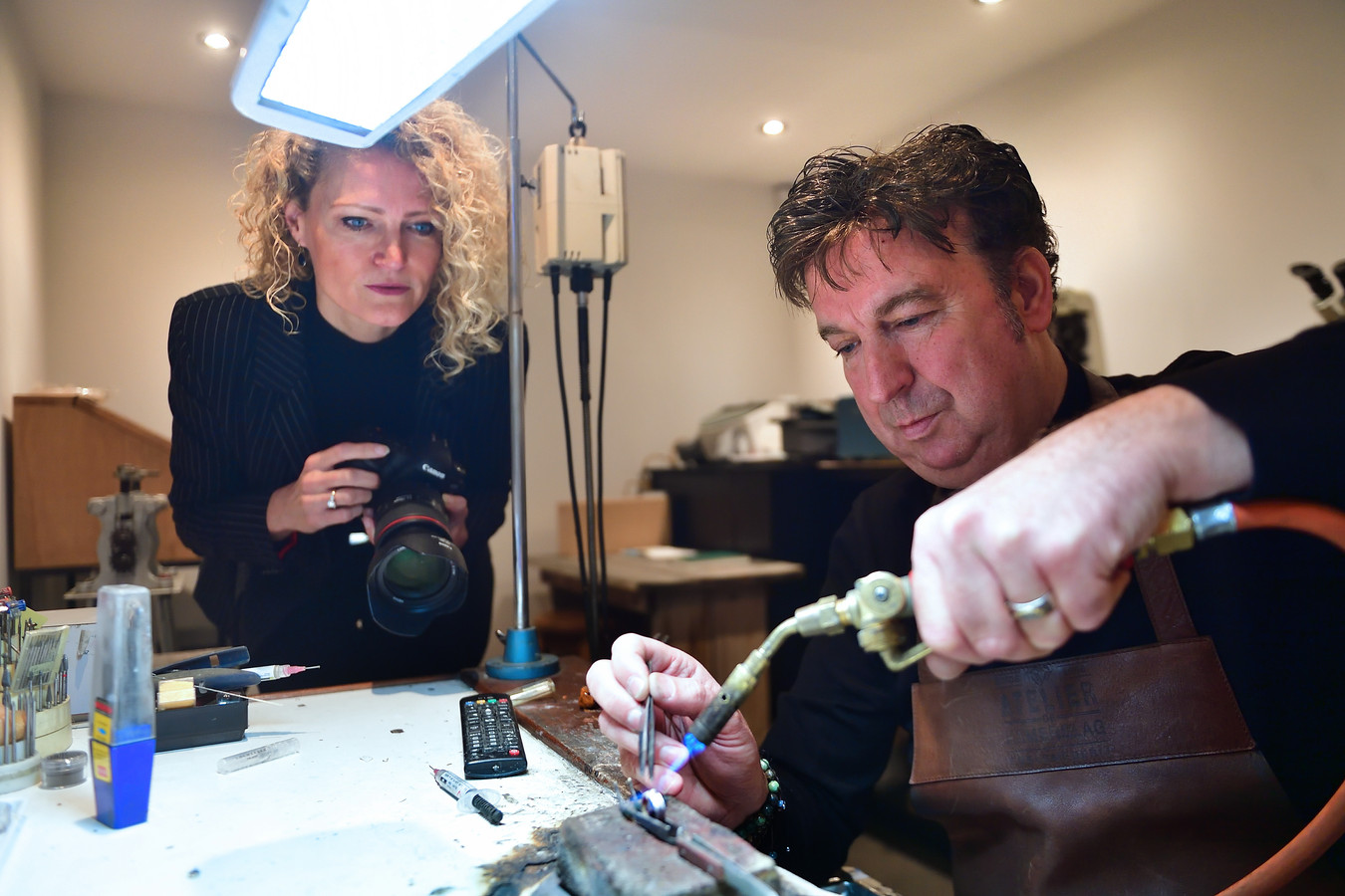 Meestergoudsmid Jurgen van Laarhoven: ‘Ik werk niet alleen met goud en ... Meestergoudsmid Jurgen van Laarhoven: ‘Ik werk niet alleen met goud en ...
