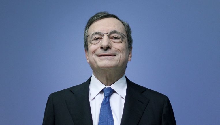 Draghi ontpopt zich na Merkel als een nieuwe leider van Europa