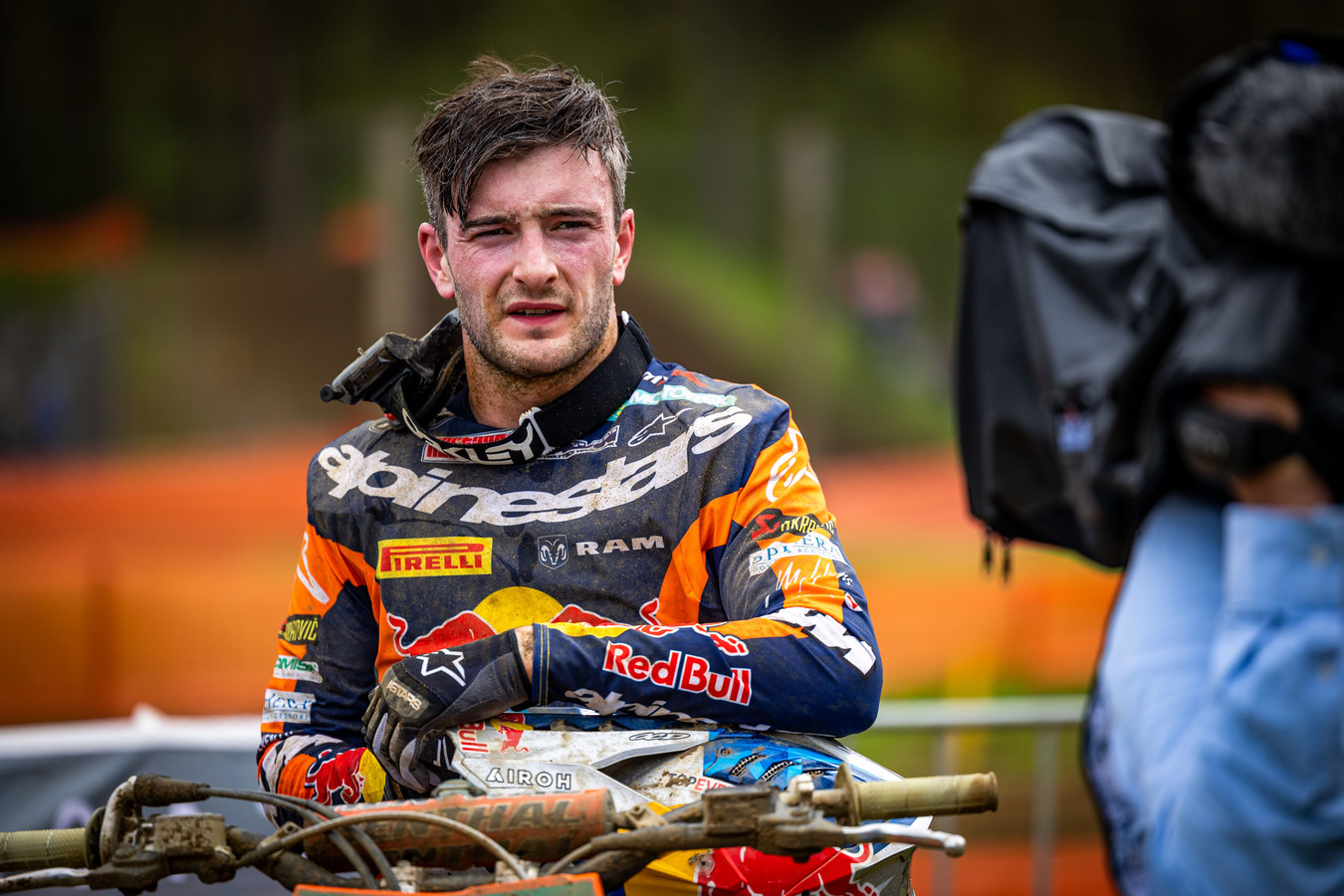 Motorcrosser Jeffrey Herlings direct in top vijf bij rentree na ...