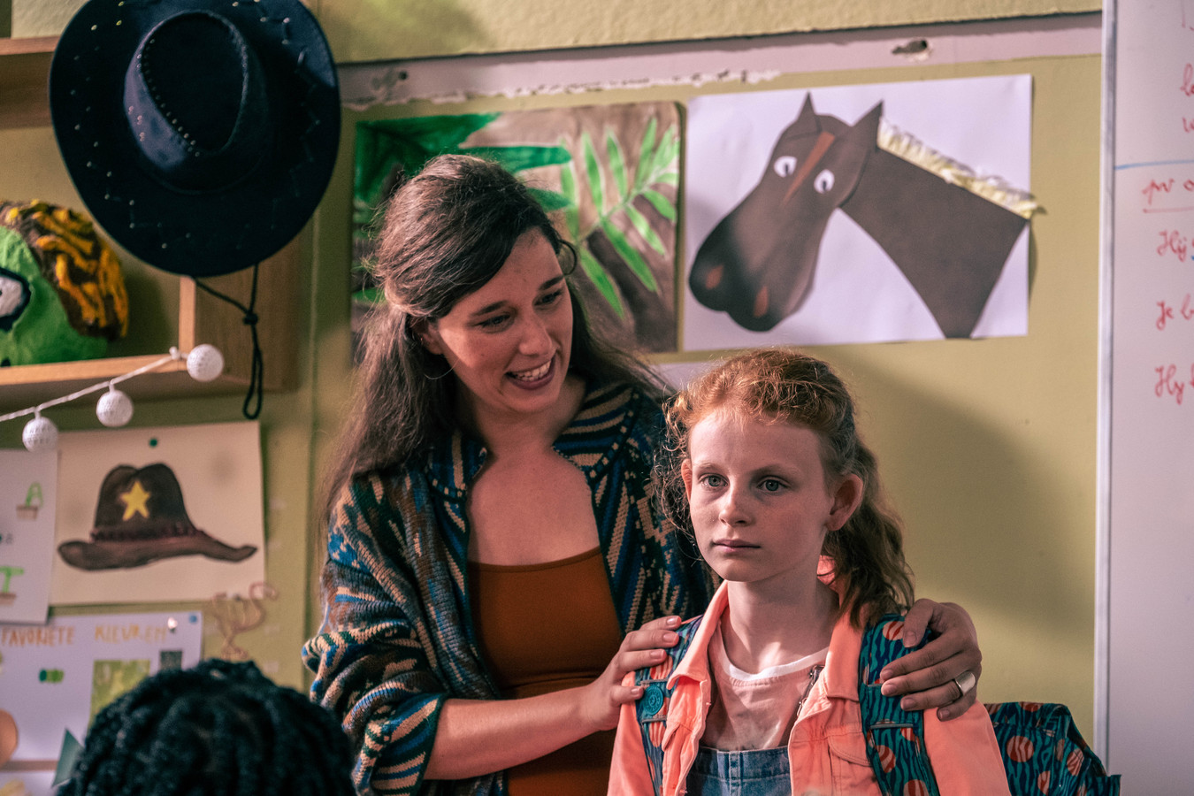 Brugse Anna-Marie (13) speelt rol van Emma in 'Chantal’: “Op school ...