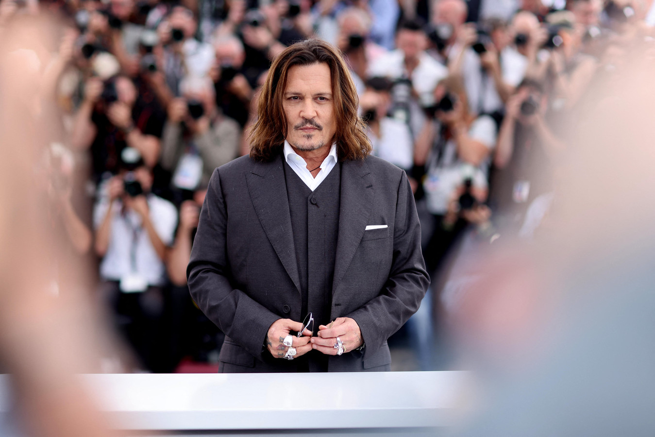 Les “dents pourries” de Johnny Depp font réagir à Cannes: “Il s'est ...