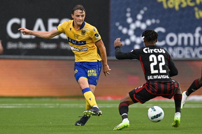 Matte Smets (19) voor de trip van STVV naar Kortrijk: “Moeilijkere ...