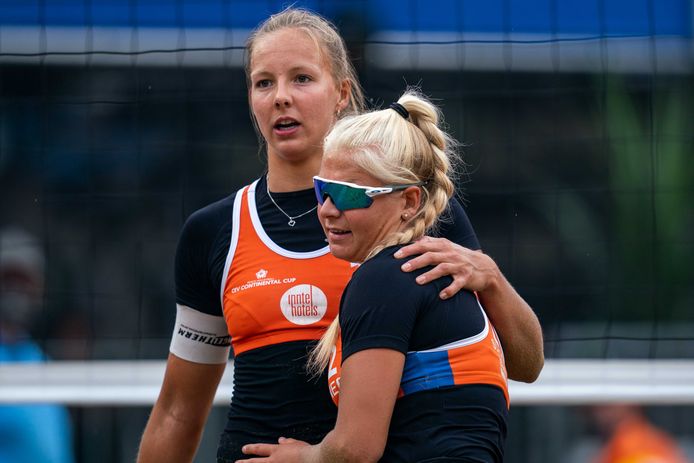 Beachvolleybalsters Stam en Schoon naar Spelen | Olympische Spelen | AD.nl