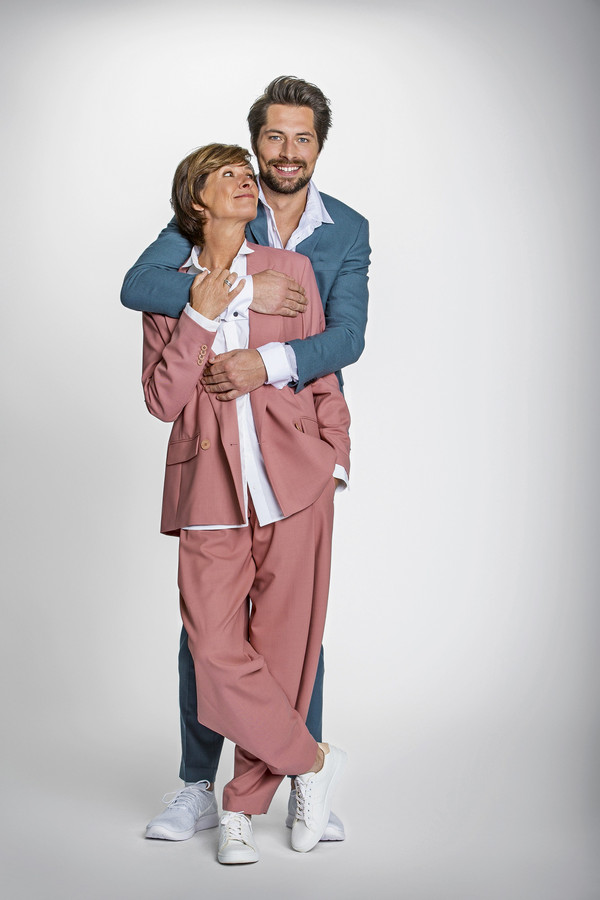 Vier trotse moeders van bekende Vlamingen aan het woord: wie herken je ...