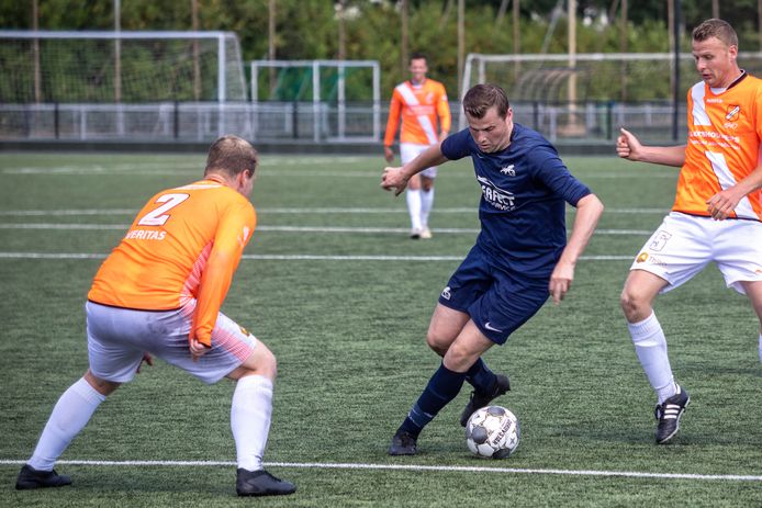 Het sprookje van Reeshof komt niet uit, maar Bouwens neemt met ...