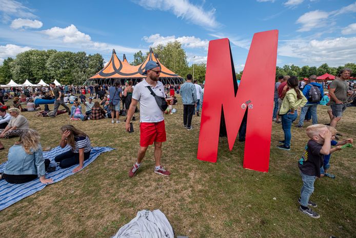 De M van Metropolis staat weer fier overeind, ondanks zorgen achter de ...