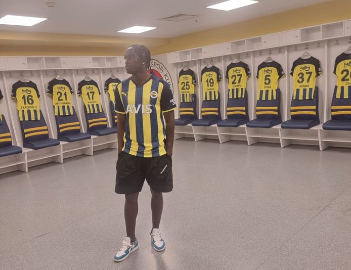 Dit is hoe de verkoop van Armindo Bruma van PSV naar Fenerbahce in ...