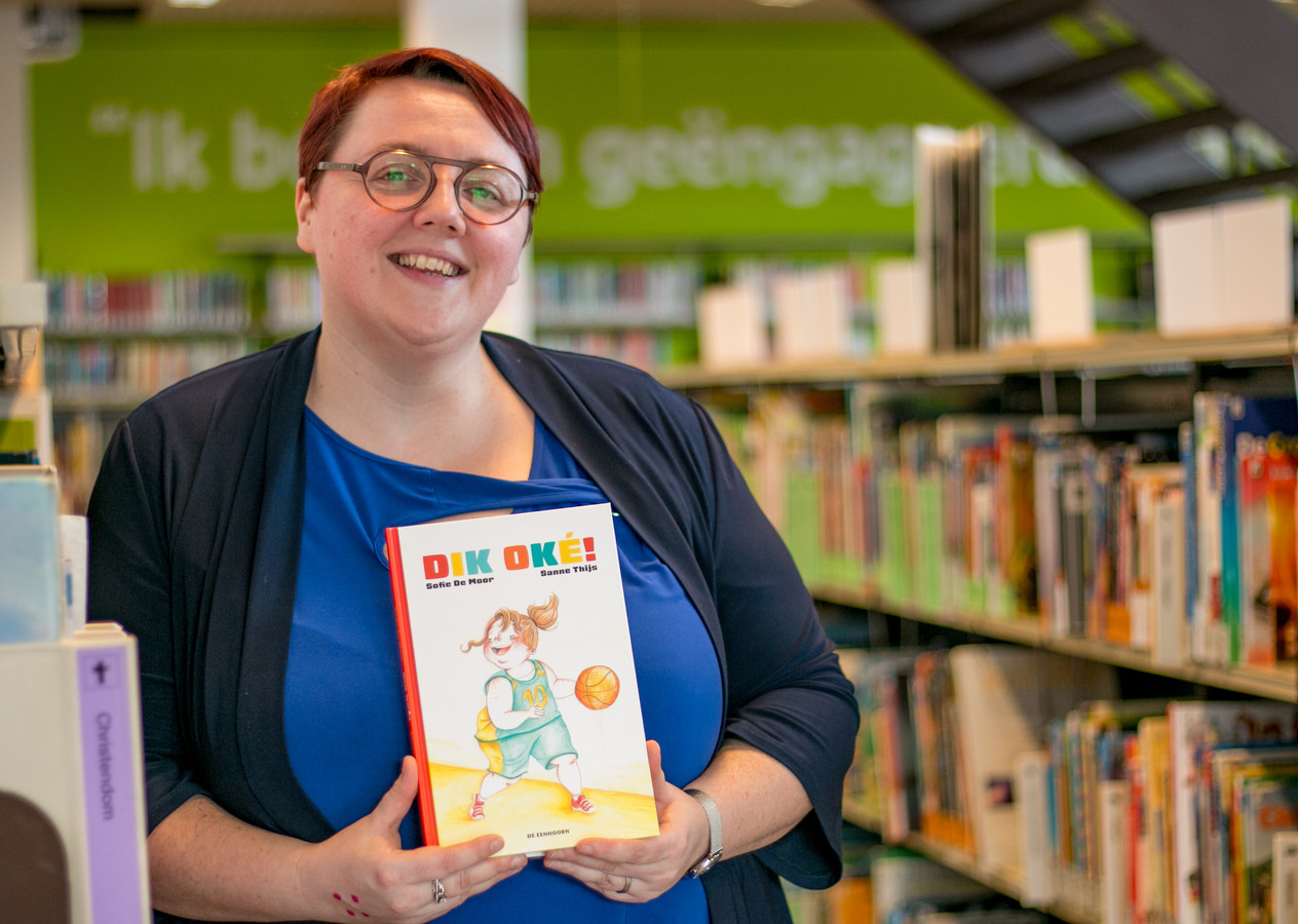 “Nog elke week krijgt die vroegere turnleerkracht een dikke fuck you”: auteur Sofie De Moor ...