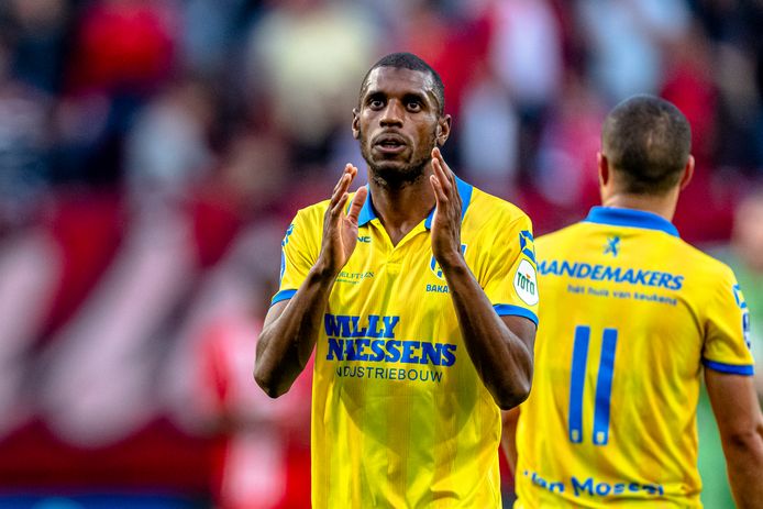 Sparta neemt Comoren-international Saïd Bakari transfervrij over van ...