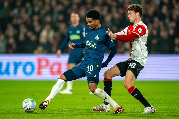 PSV mist sterke troeven nog langer, ook Tillman heeft lichte klachten ... PSV mist sterke troeven nog langer, ook Tillman heeft lichte klachten ...