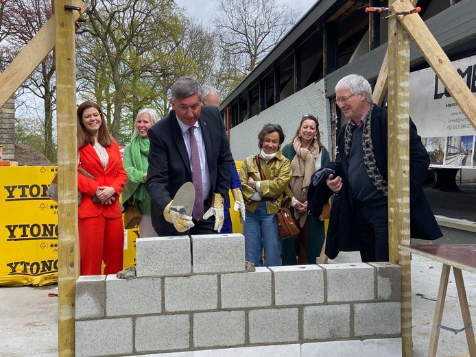 Renovatie van Ruiterhal vordert: “Hét icoon voor Brasschaats ...